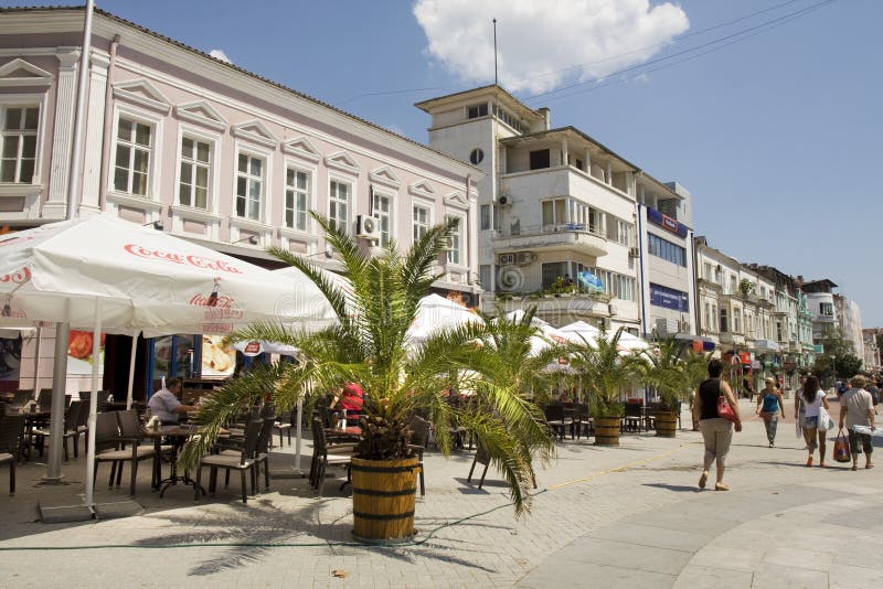 VARNA, BULGARIJE - AUGUSTUS 14, 2015: Festival-congres Centrum ...