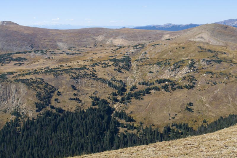 Vaste Paysage De La Toundra Alpine Photo stock - Image du intervalle ...