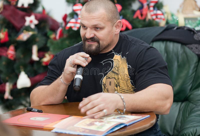 Vasyl Virastyuk.Strongest Man 2004 and 2007 Editorial Image - Image of ...