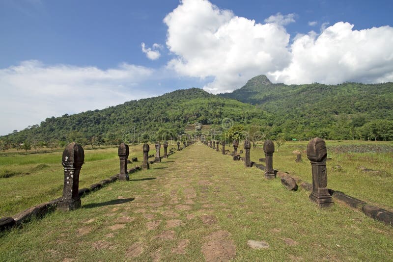 Vat Phou ruin temple stock photo. Image of ruin, tourism - 29087164