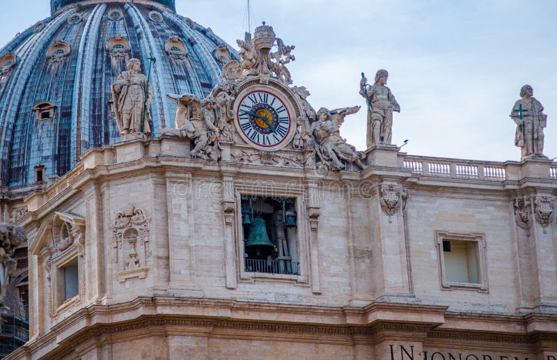 Vatican Architecture Roofs Monuments and Sculptures of Ancient Times ...