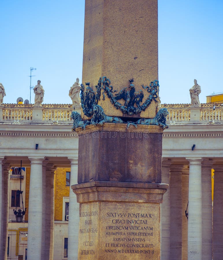 Vatican Architecture Roofs Monuments and Sculptures of Ancient Times ...
