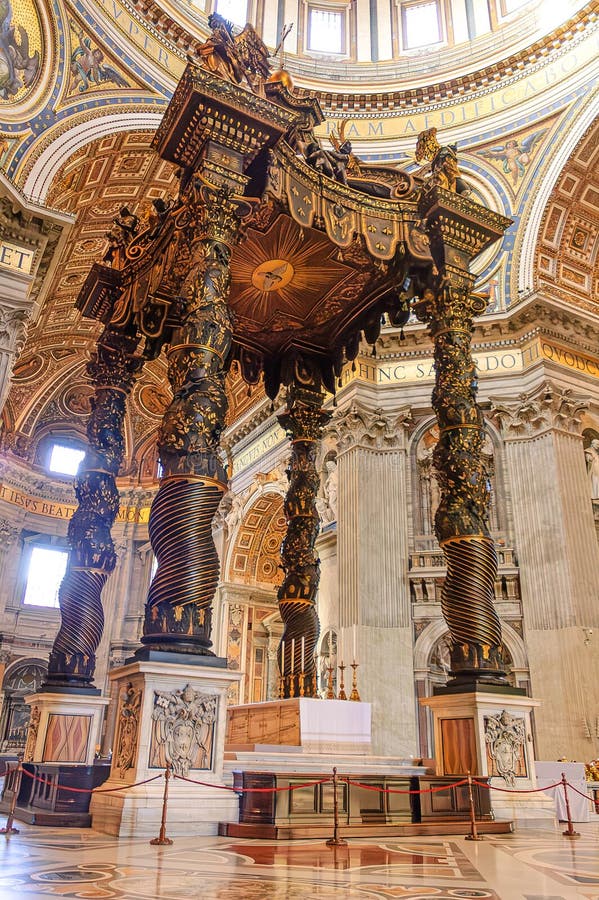 Vatican City, August 21, 2008: Baldachin of Saint Peter Vatican ...