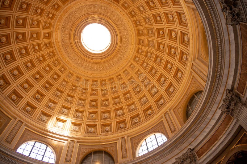 Round Hall at the Vatican Museum Editorial Stock Image - Image of ...
