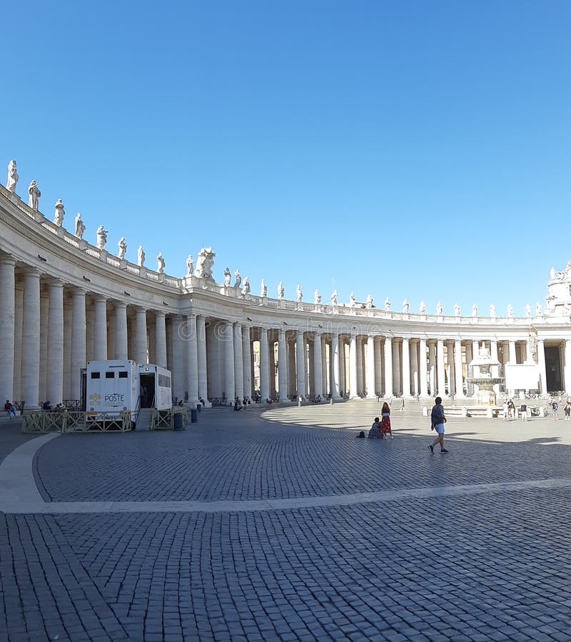 Vatican editorial stock image. Image of pope, square - 177433059