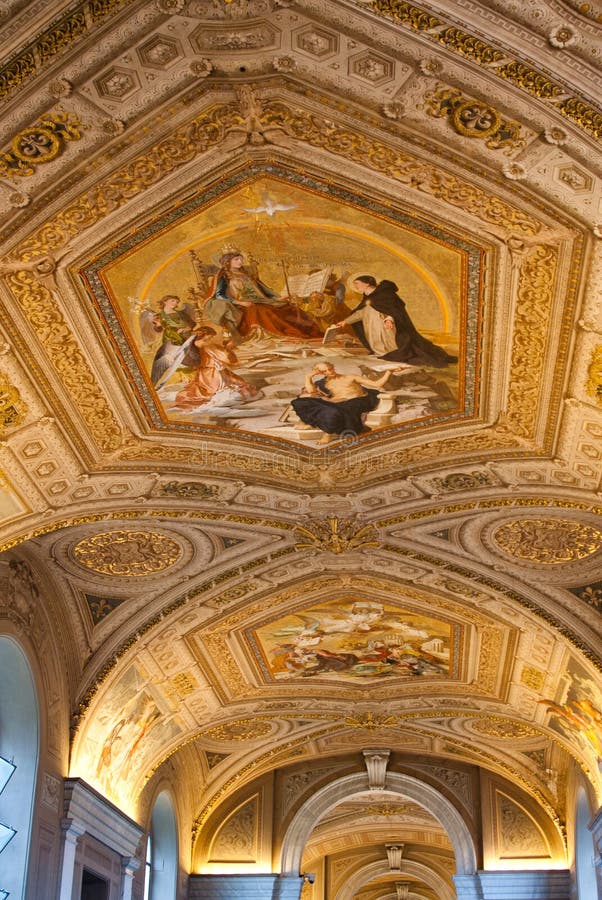 Vatican inside editorial stock image. Image of bernini - 26774709