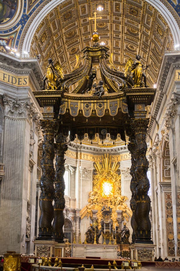 Vatican, Interior St. Peter Basilica, Cathedral of St. Peter in Vatican ...