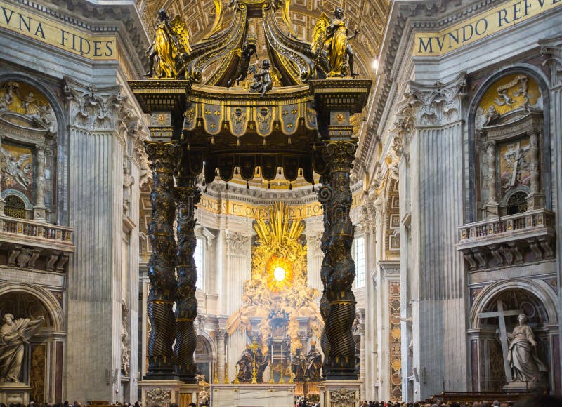 Vatican, Interior St. Peter Basilica, Cathedral of St. Peter in Vatican ...