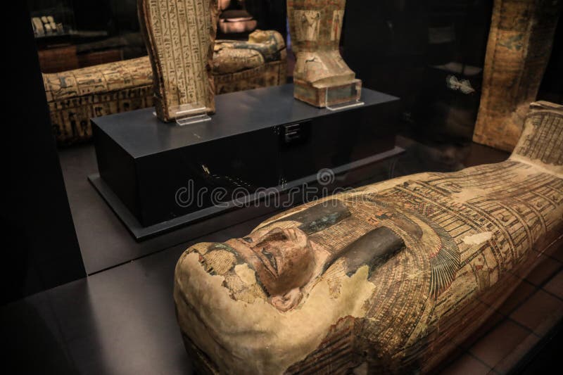 Vatican Vatican Museums Mummy Editorial Image - Image of ancient, chair ...