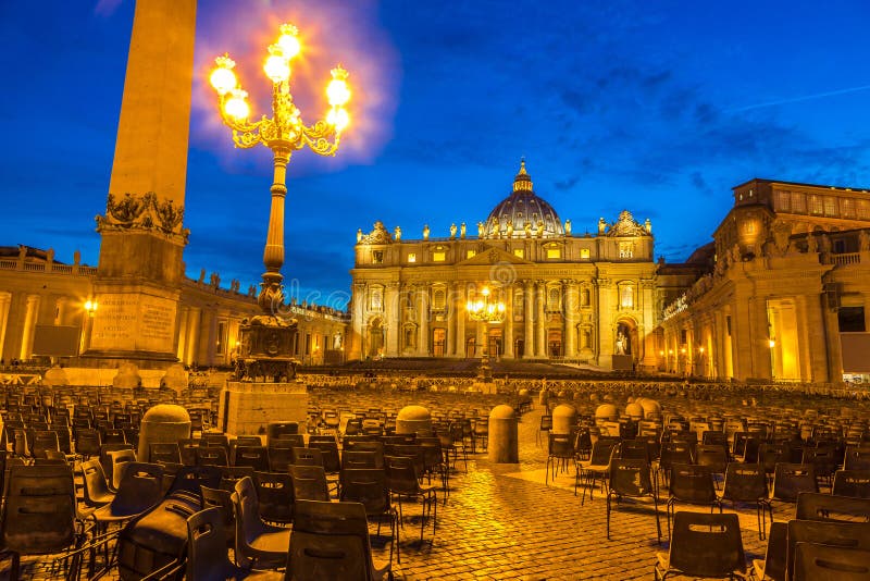 Vatican at night editorial photo. Image of dark, europe - 189724411