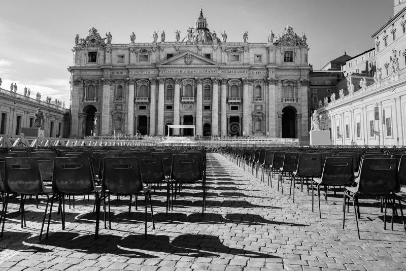 Vatican Place in Rome stock image. Image of place, paul - 133406777