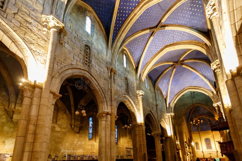 Vaulted Gothic Ceiling in a Church Editorial Photography - Image of ...