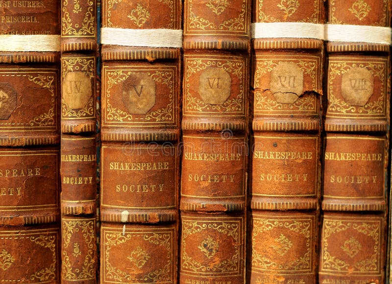 Vecchi libri - Shakespeare fotografia stock. Immagine di marrone - 13385896