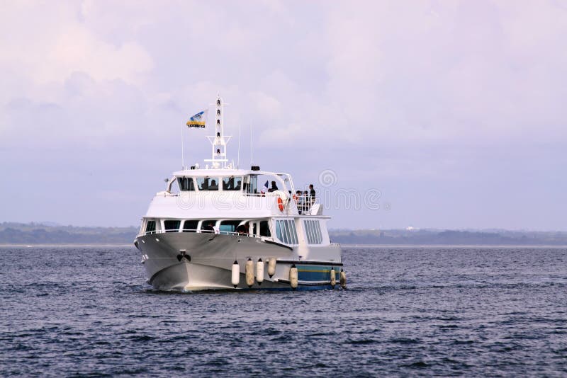 Veerboot stock foto. Image of haven, maritiem, rivier - 12308732