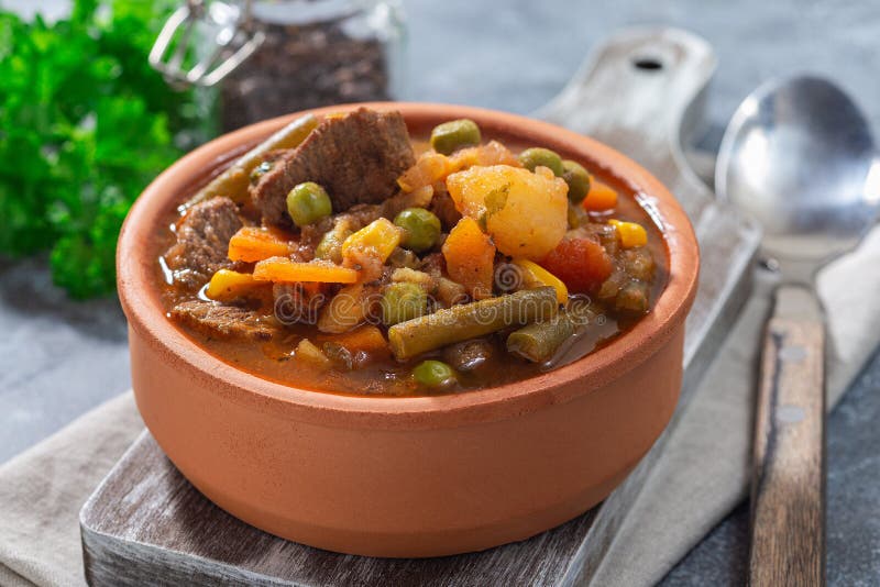 Vegetable Beef Stew with Potato, Green Beans, Carrot, Peas and Corn, in ...