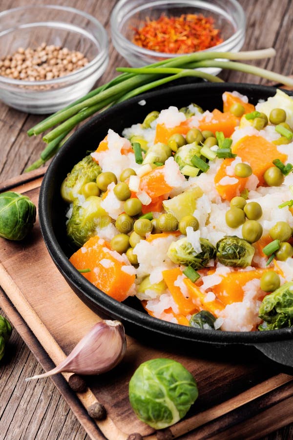 Lean vegetable risotto stock image. Image of rustic - 132413373