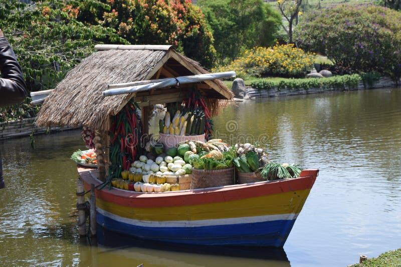 Vegetable transport boat stock image. Image of boat - 358106577