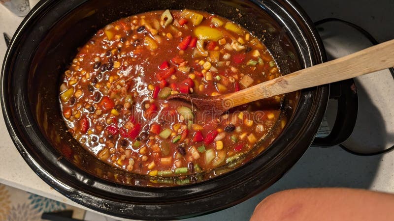 Vegetarian crockpot chilli stock image. Image of chilli - 349524591