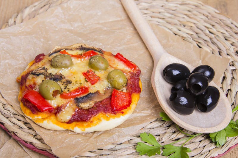 Vegetarian mini pizza stock image. Image of dish, pizza - 37667993