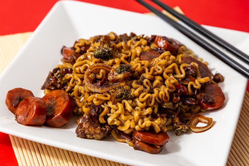 Vegetarian Yakisoba Inside a Plate. Stock Image - Image of carrot ...