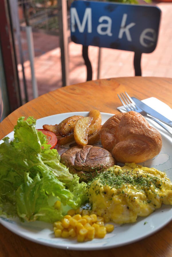 Veggie Breakfast stock image. Image of veggie, drinks - 94993757