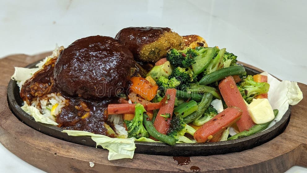 Vegitable sizzler stock image. Image of called, seafood - 276217031