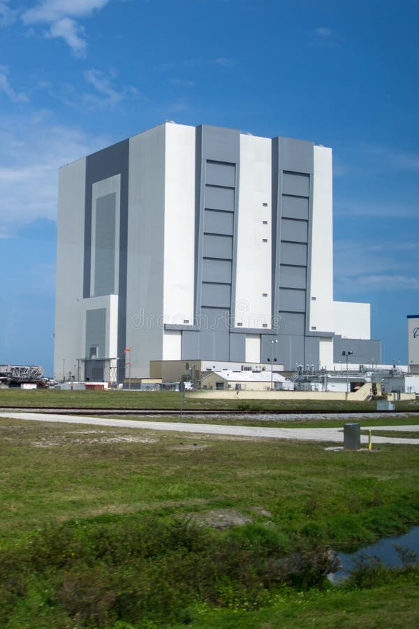 Vehicle Assembly Building editorial photo. Image of complex - 241973866