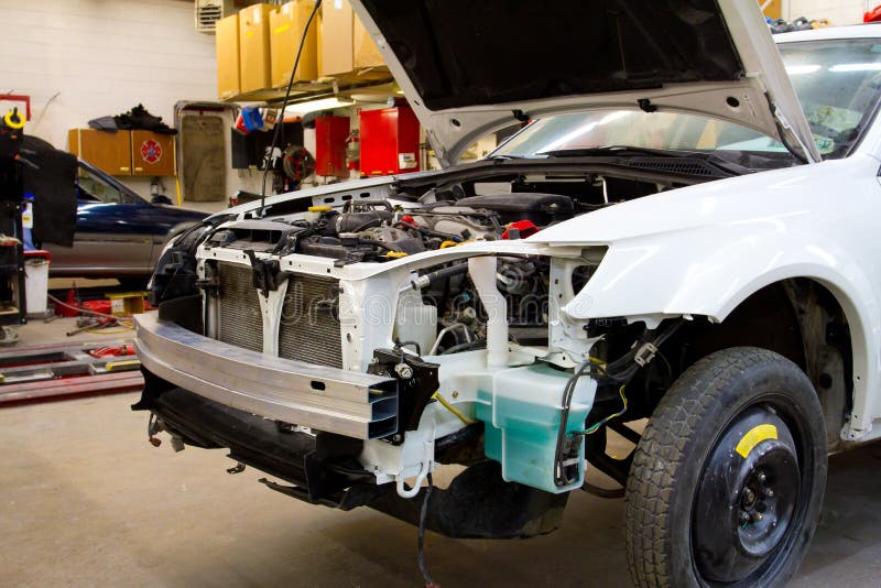 Vehicle in Auto Repair Shop Stock Image - Image of auto, broken: 29587763