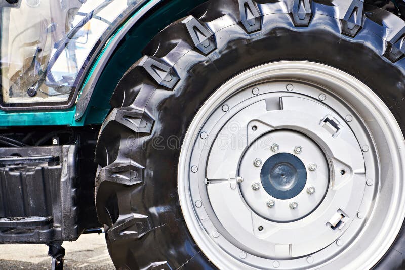 Vehicle disk wheel tractor stock photo. Image of disk - 320329008