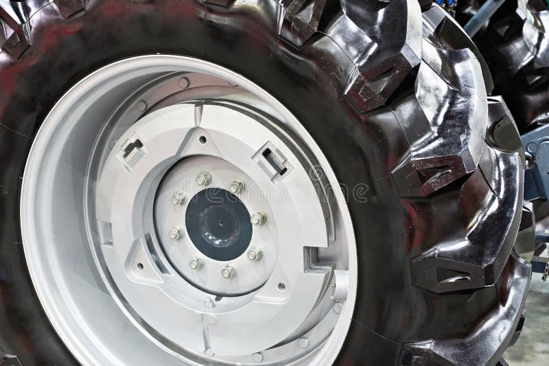Vehicle disk wheel tractor stock image. Image of metal - 373147219