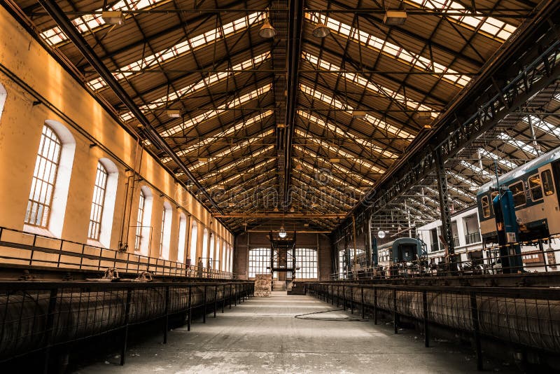 Vehicle repair station stock image. Image of construction - 31722757