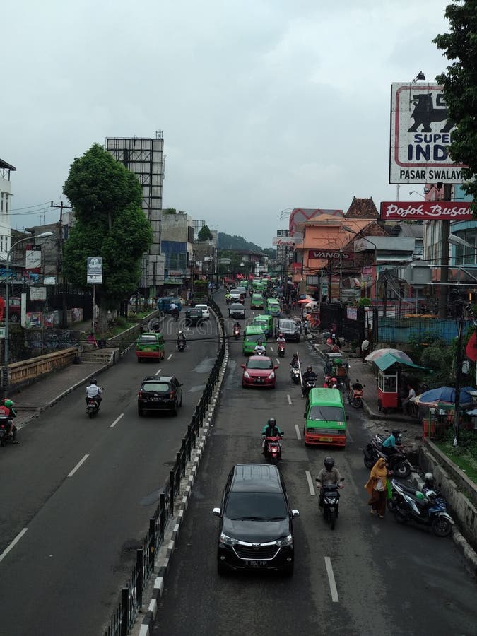 Vehicles and Roads in the Bogor City Editorial Photo - Image of city, town: 277201901