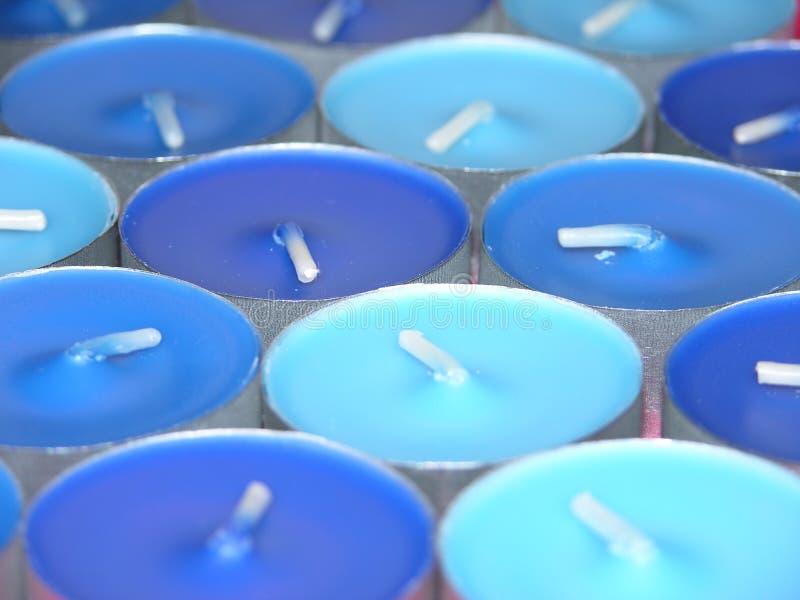 Velas azules imagen de archivo. Imagen de vela, amor, encerado - 1088163