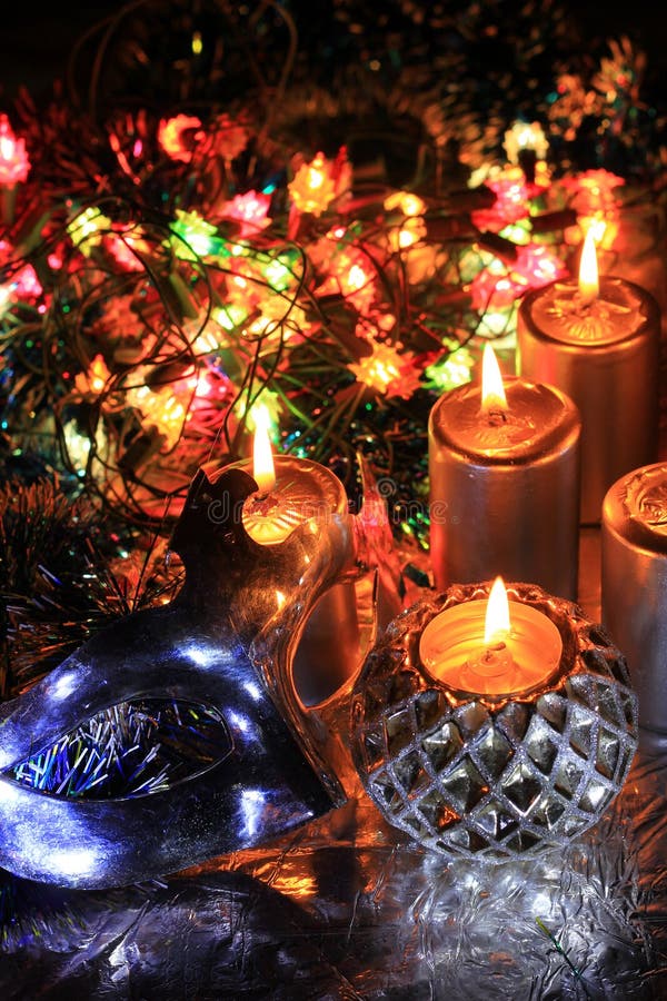 Velas Festivas De La Navidad Imagen de archivo - Imagen de festivo ...