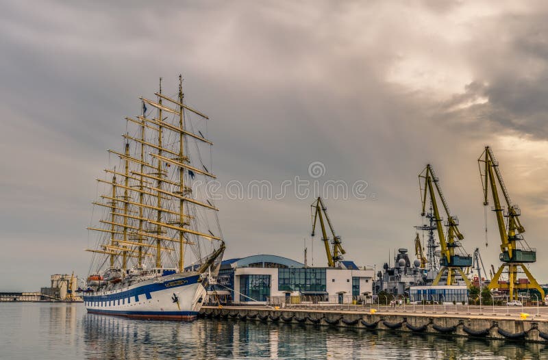 Velier editorial image. Image of constanta, land, ship - 72904600
