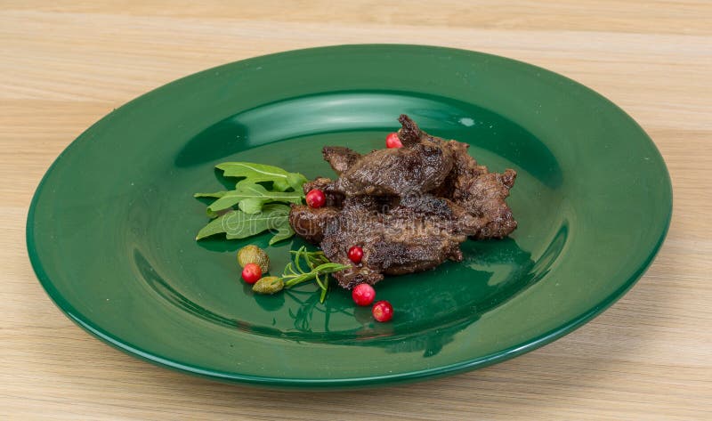 Venaison rôtie photo stock. Image of plaque, cuisine - 50101974