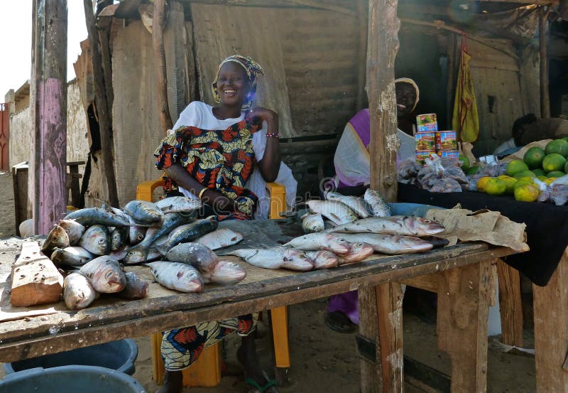 Vendeur de poissons image éditorial. Image du vente, soyez - 46933405