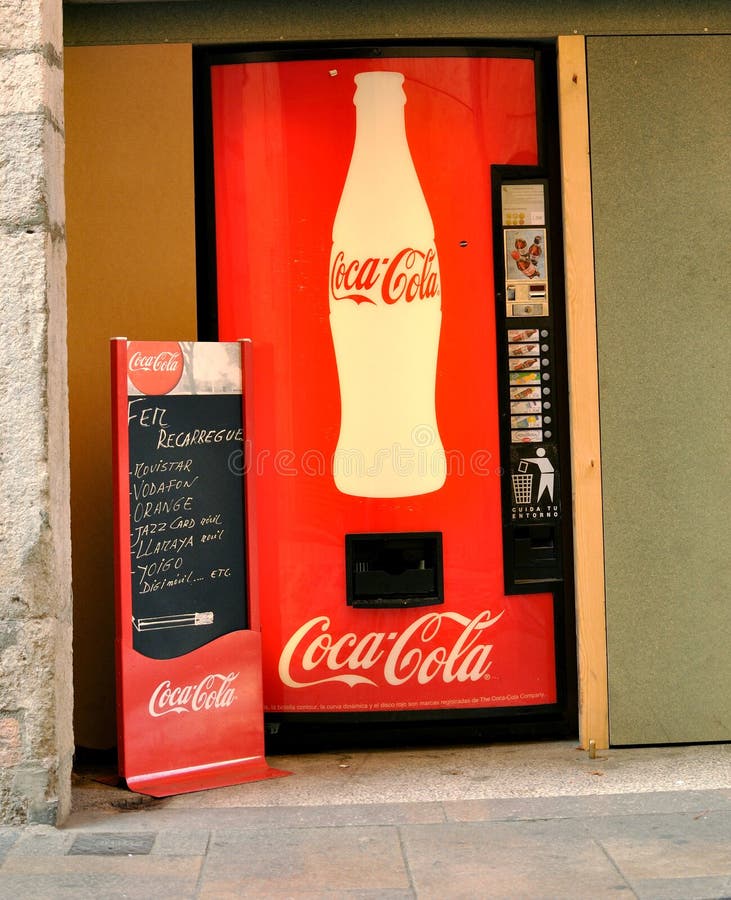 Coke machine vending Free Stock Photos - StockFreeImages
