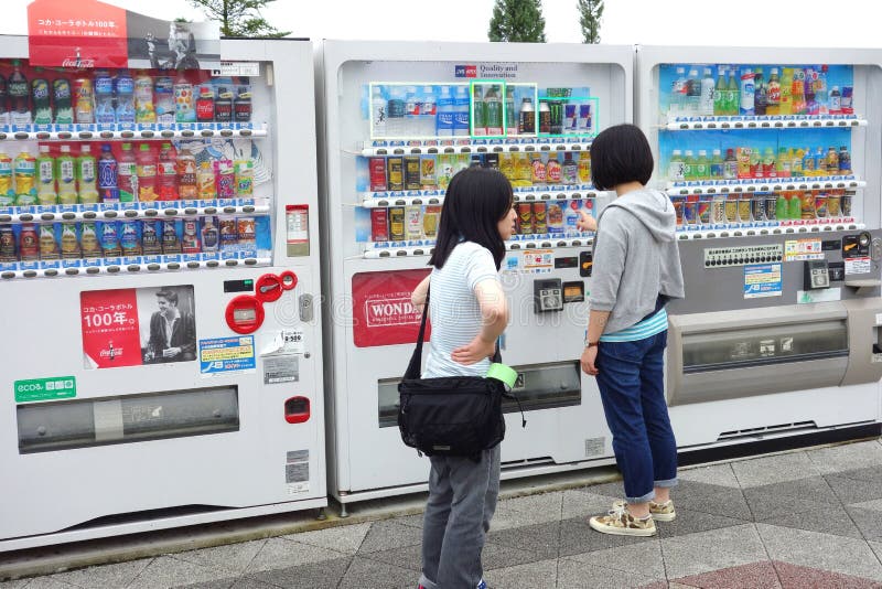 Vending Machine service editorial photography. Image of visitors - 57118377