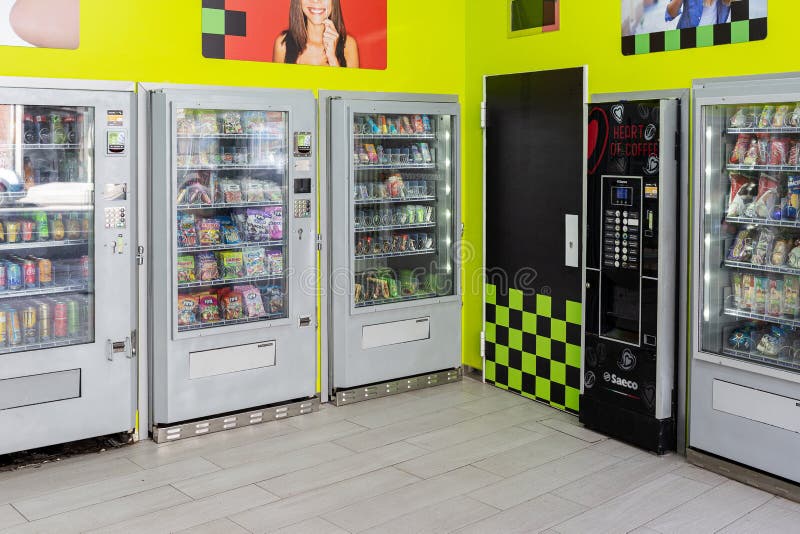Vending machine shop editorial stock image. Image of drinks - 222313644