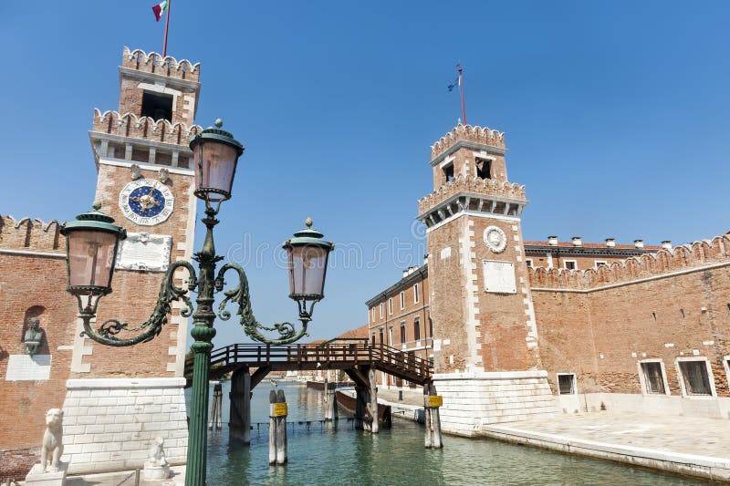 Venetië, het arsenaal stock afbeelding. Image of italië - 26542499