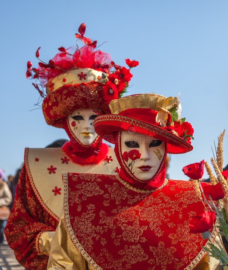 Venetiaanse Maskers redactionele fotografie. Image of maskers - 27735527
