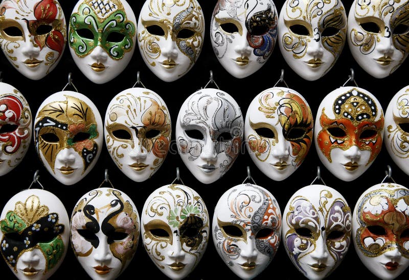 Venetiaanse maskers stock foto. Image of goud, porselein - 6540736
