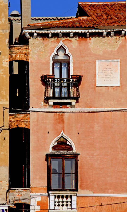 Venetian House with Pointed Arch Windows Stock Photo - Image of glass ...