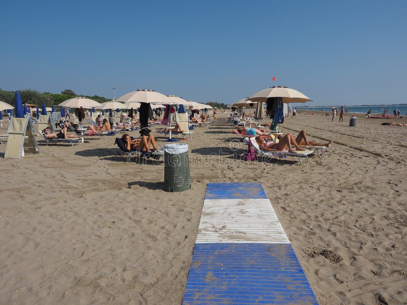 Venezia Lido Beach in Venice Editorial Stock Image - Image of landmark ...