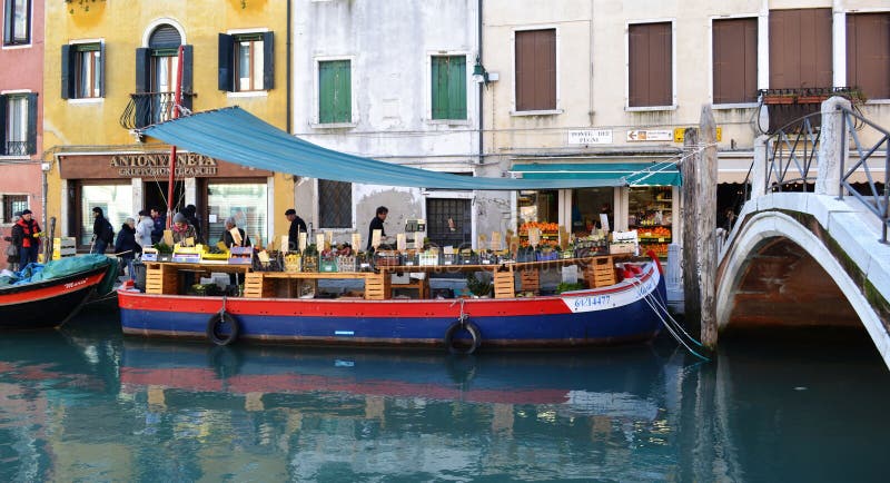 Venice boat editorial photography. Image of mediterranean - 29577847