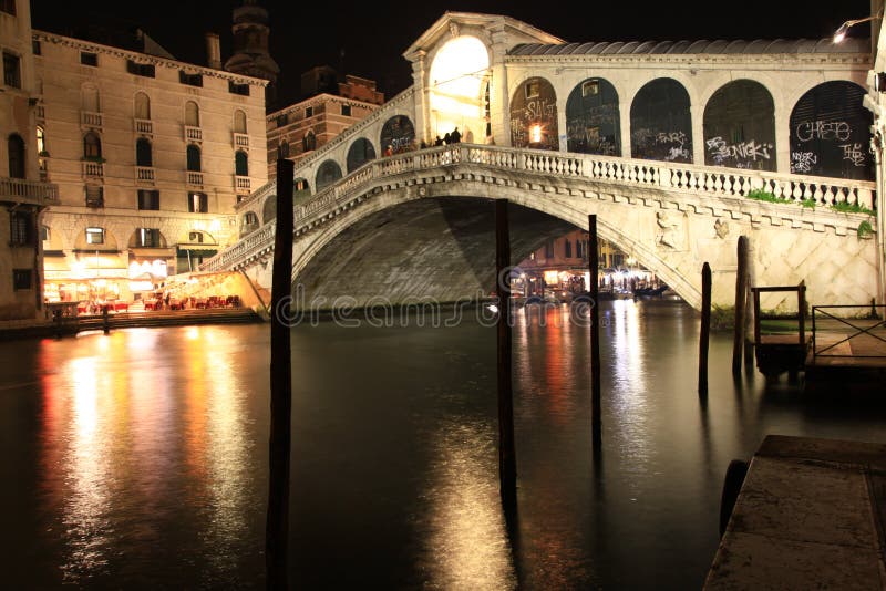 Venice. the Bridge of Rialto in the Night Stock Image - Image of ...