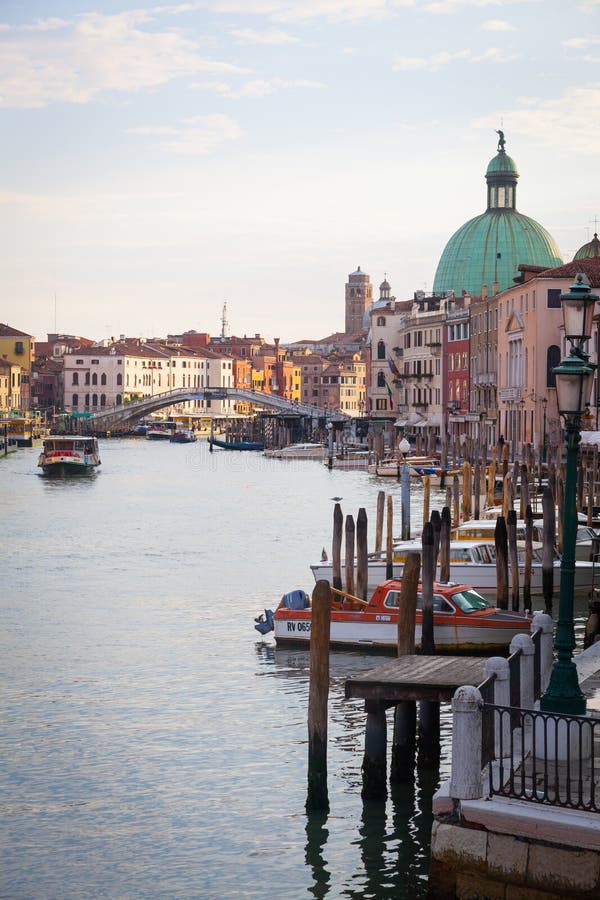 Venice canal view editorial photography. Image of landmark - 88673267