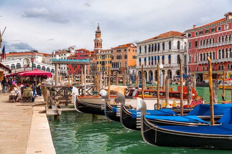 Gondolas on the Ancient Canals of Venice, Italy Editorial Stock Image ...
