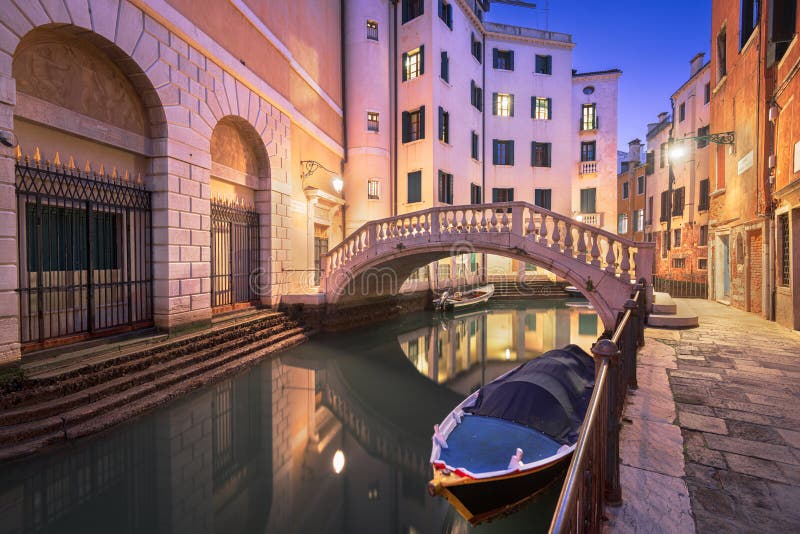 Venice, Italy Canals and Bridges Editorial Image - Image of dawn ...
